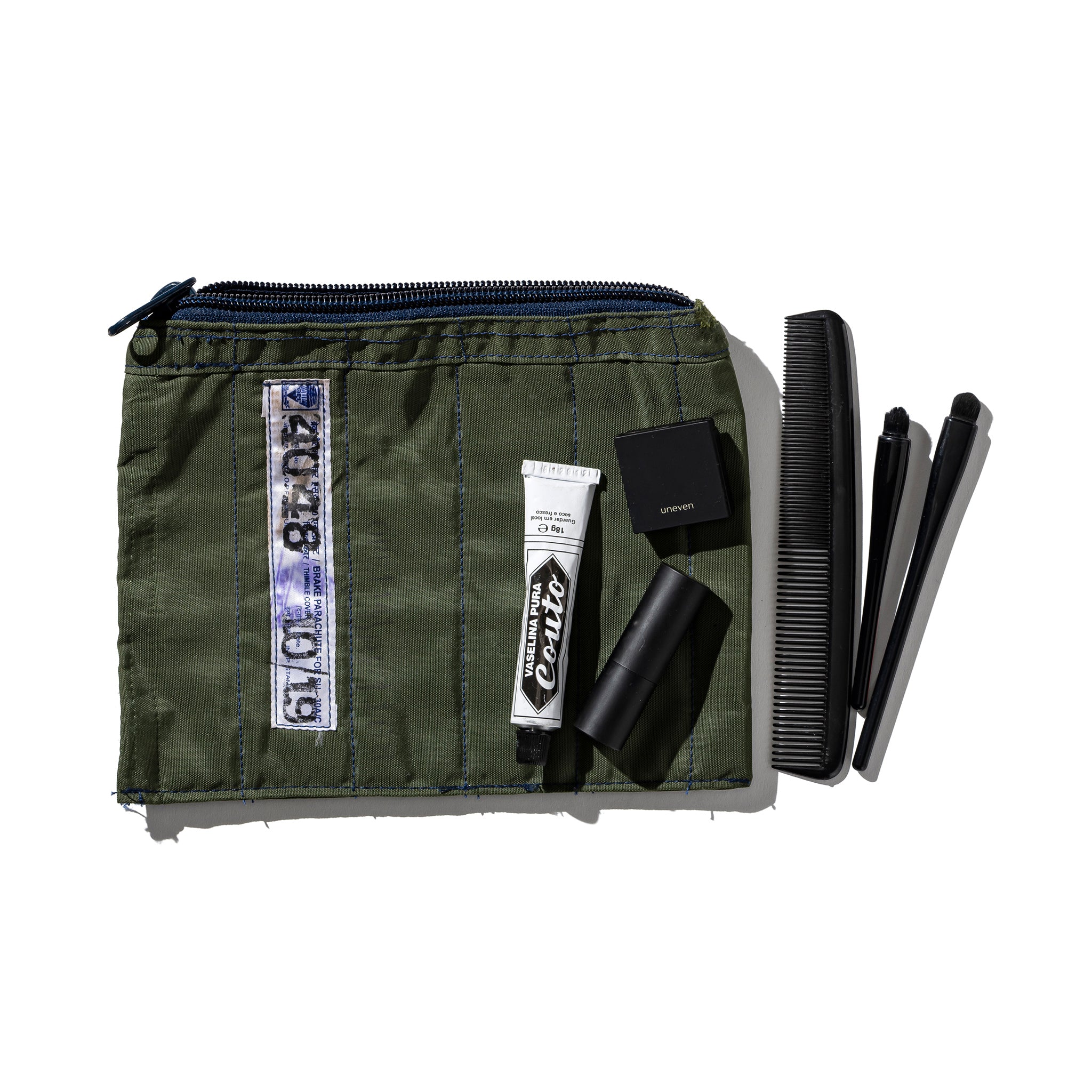 VINTAGE BRAKE PARACHUTE QUILTED POUCH – PUEBCO ONLINE STORE